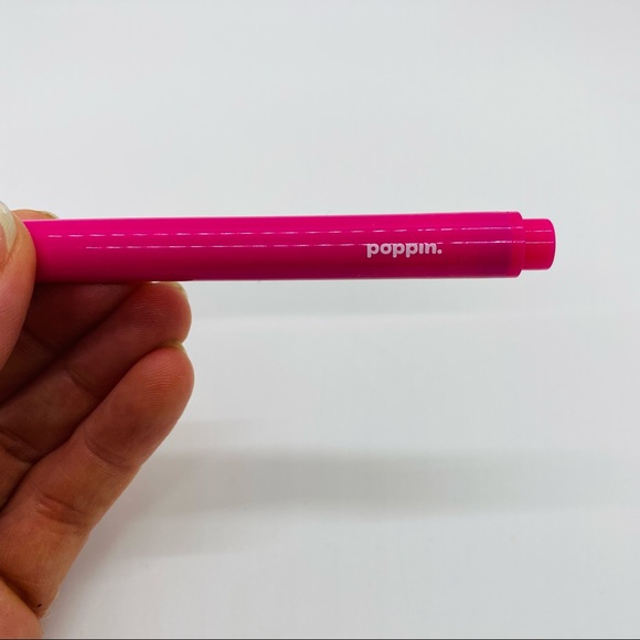 Poppin | Office | Nwt Poppin Pen Black Ink Hot Pink Exterior Medium ...
